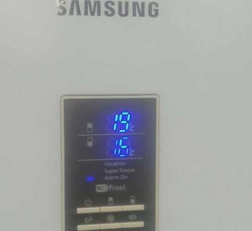 Холодильник бу Samsung. Нофрост