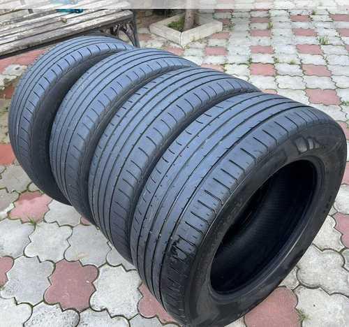 Kumho Ecsta PS71 235/60 R18 107