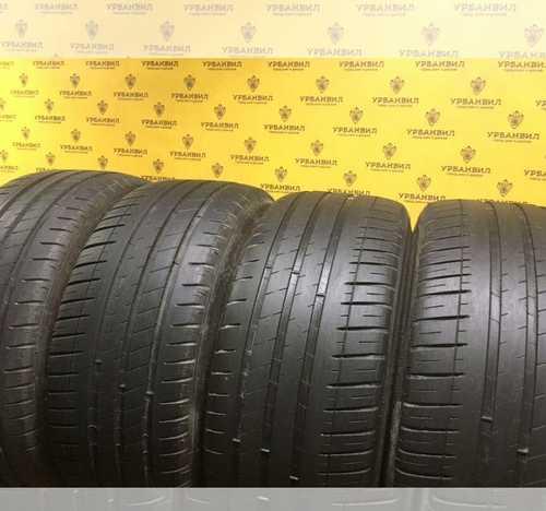 Michelin Pilot Sport 3 235/40 R18 95Y