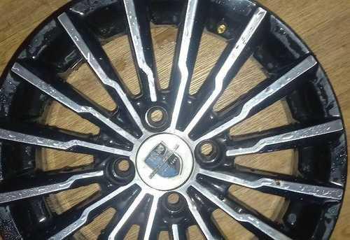 Литые диски r14 на Datsun on-do