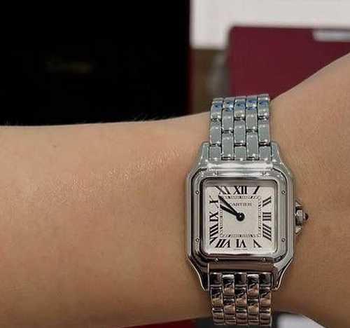 Часы Cartier Panthere Medium