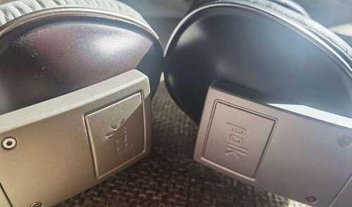 Polk Audio buckle