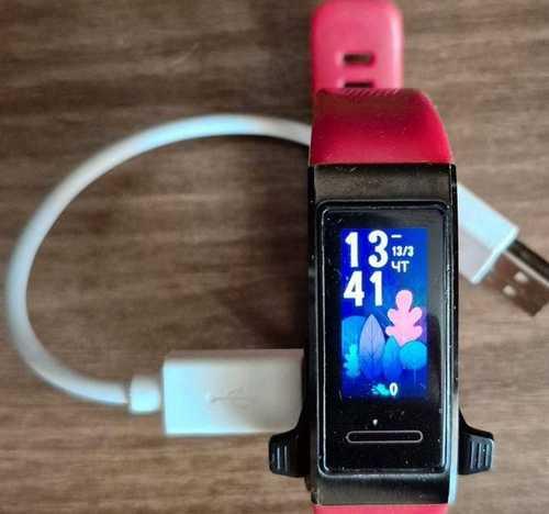 Фитнес браслет huawei band 4