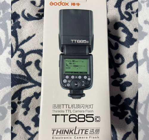 Вспышка Godox ThinkLite TT685C E-TTL для Canon