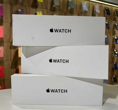 Apple Watch SE 40mm Starlight