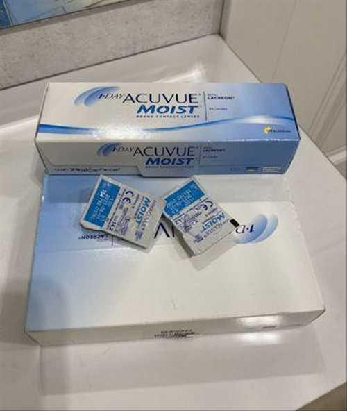 Линзы однодневные Acuvue Moist -1