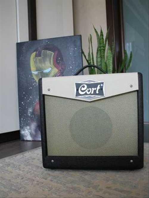 Комбик для электрогитары Cort CM15G (индонезия)