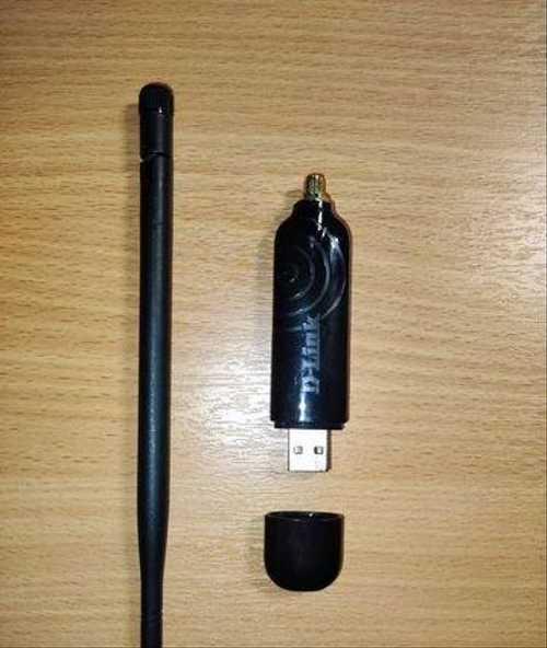 Беспроводной USB-адаптер DWA-137 с антенной