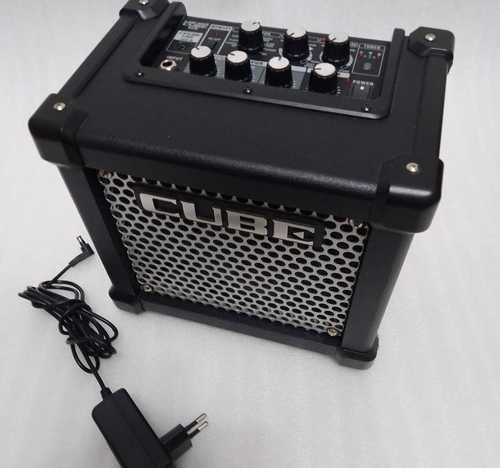 Комбоусилитель Roland micro cube GX