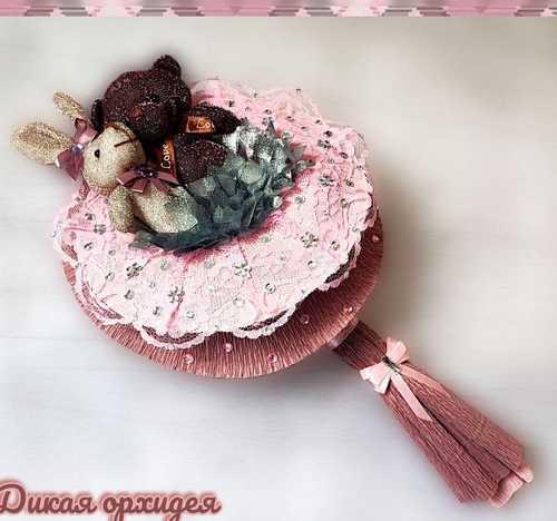 Мягкий букет из игрушек
