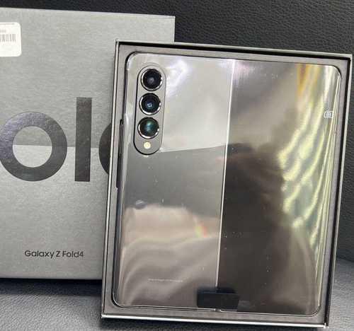 Samsung Galaxy Z Fold4, 12/256 ГБ