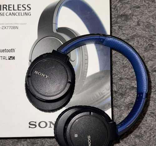 Беспроводные наушники Sony