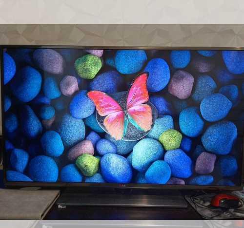 Телевизор LG 42lb650v 42 дюйма со SMART tv и 3D