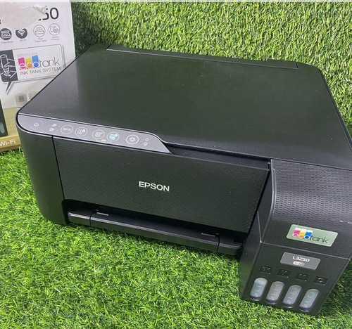 Струйный цветной мфу Epson EcoTank L3250