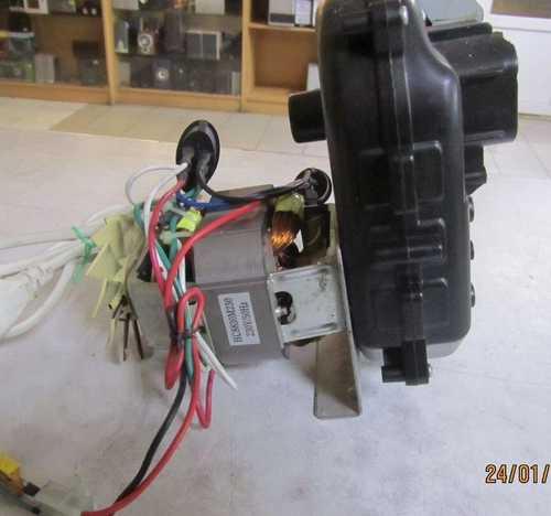 HC8830M230 мотор для мясорубки