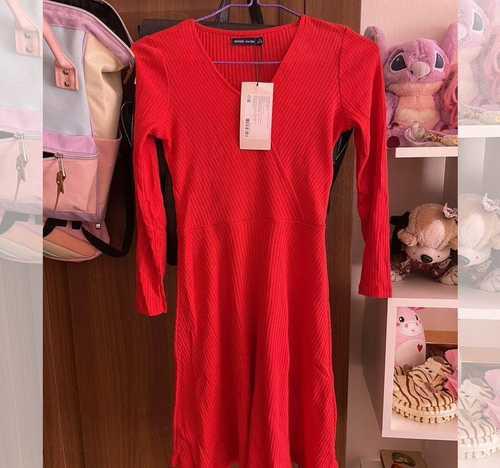 Платье новое bershka