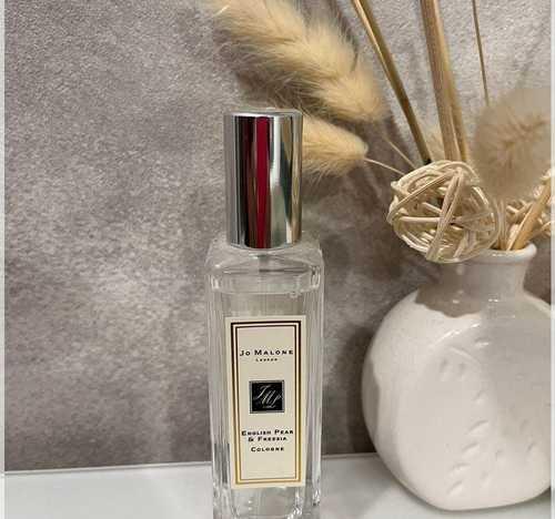 Jo Malone english pear freesia