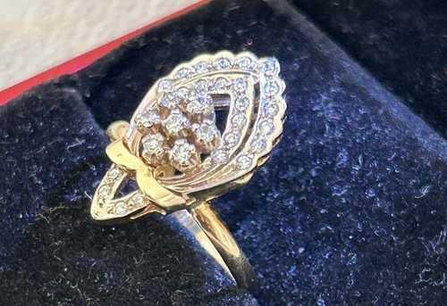 Золотое кольцо женское 585