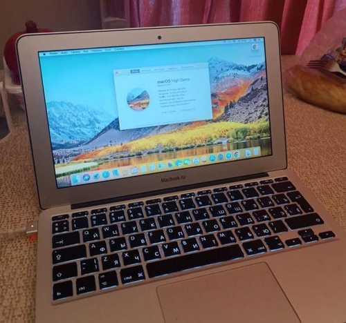 Apple macbook air 11 2012