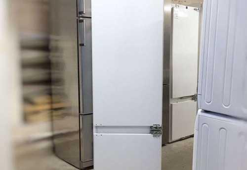 Холодильник встраиваемый AEG бу