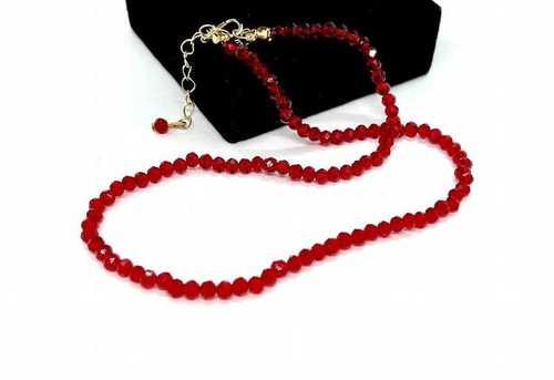 Ярко-красное ожерелье с сияющим блеском "Рубин"