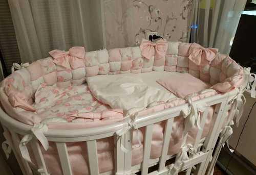Бортики и постельное белье в детскую кроватку