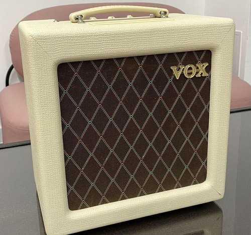 VOX AC4TV комбоусилитель гитарный