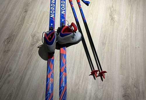 Лыжи беговые детские 130 комплект ботинки 31 р
