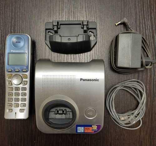 Panasonic KX-TG7205RU