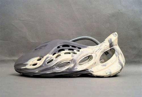 Обувь Adidas Yeezy foam runner