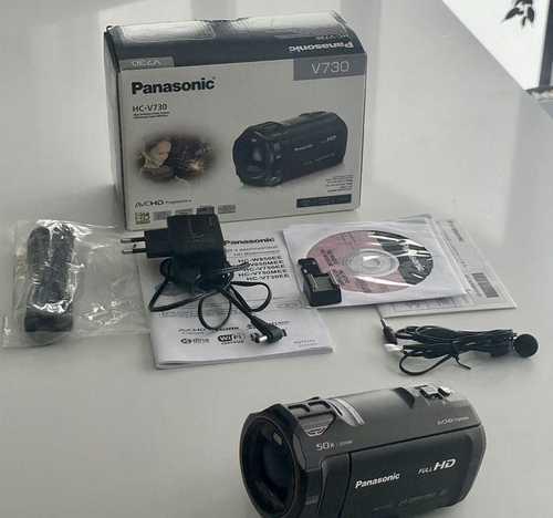 Видеокамера Panasonic HC-V730