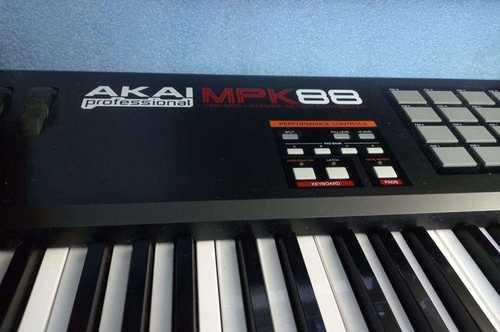 Akai pro mpk 88
