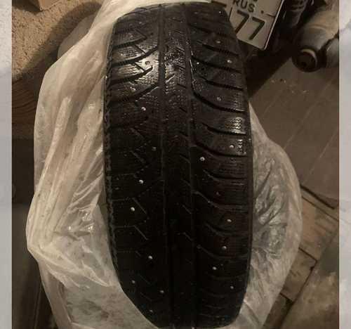 Bridgestone Ice Cruiser 7000S 65 R15