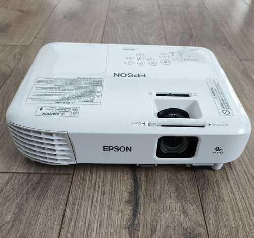 Проектор Epson - EB-X05