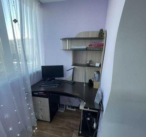 Стол компьюторный