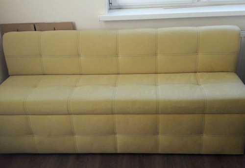 Компактный диван 55х183 см