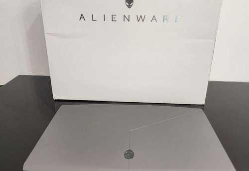 Dell Alienware M17