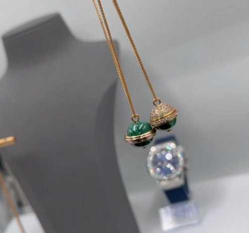 Кулон Piaget