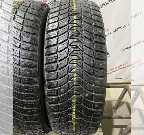 Michelin X-Ice North 3 215/65 R16 102T