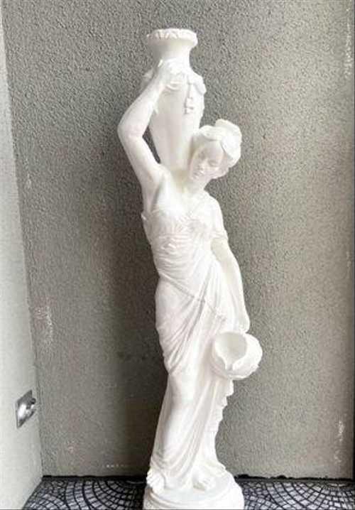 Скульптура Высокая Девушка с кувшинами