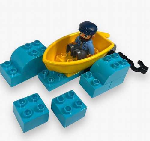 Набор lego duplo «Моряк на лодке»