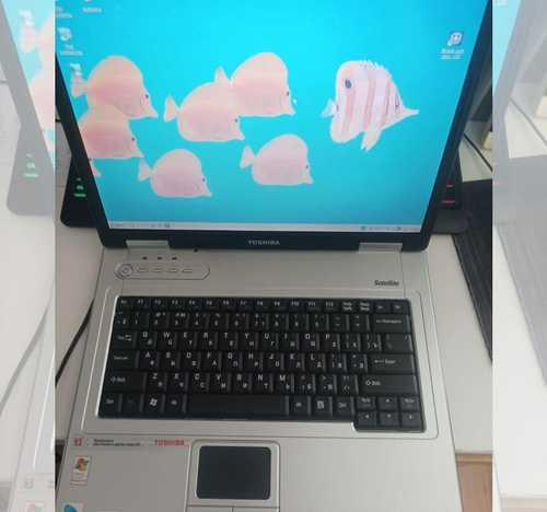 Toshiba L20-121 рабочий ноутбук