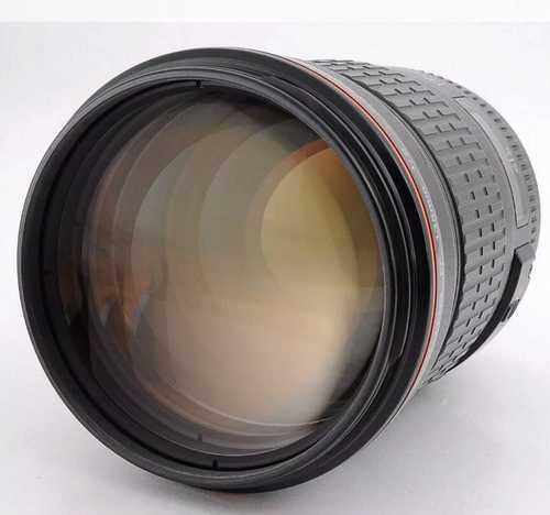 Canon EF 135mm F/2 L USM