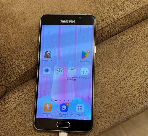 Телефон Samsung А5 2016
