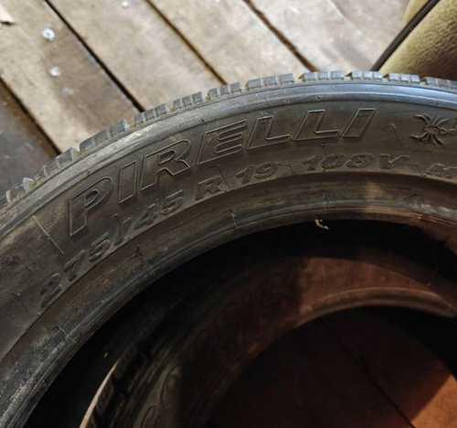 Pirelli Scorpion Ice&Snow 275/45 R19