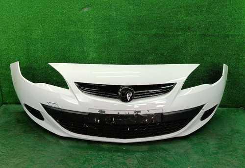 Бампер передний Opel Astra J GTC 2013 1400899