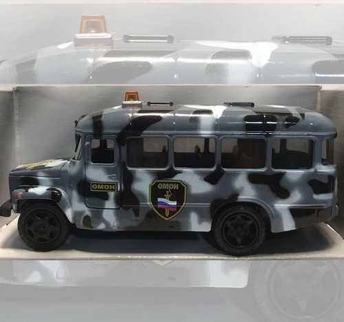 Модель 1:43 Автобус кавз 3976