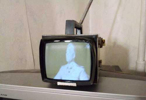 Телевизор электроника вл-100