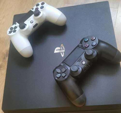 Sony playstation 4 PRO 1TB