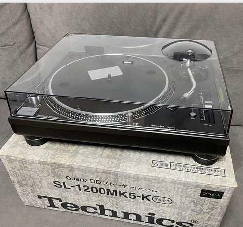 Виниловый проигрыватель Technics sl 1200mk5